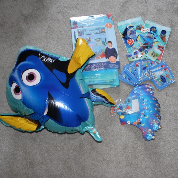 Disney | Party Supplies | Finding Dory Birthday Party Decoration Lot ...